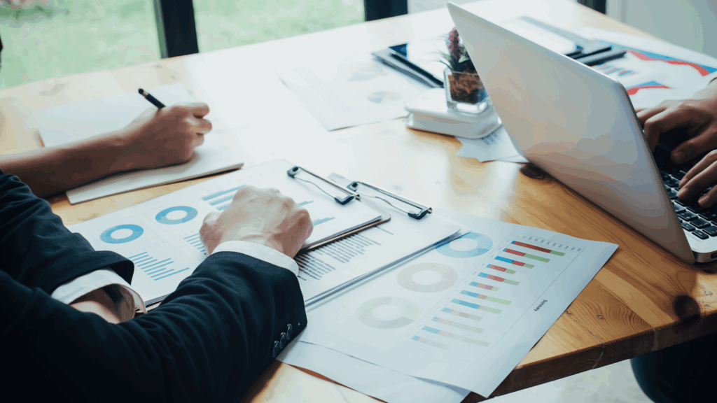 Create Effective Invoice Reports for Planning